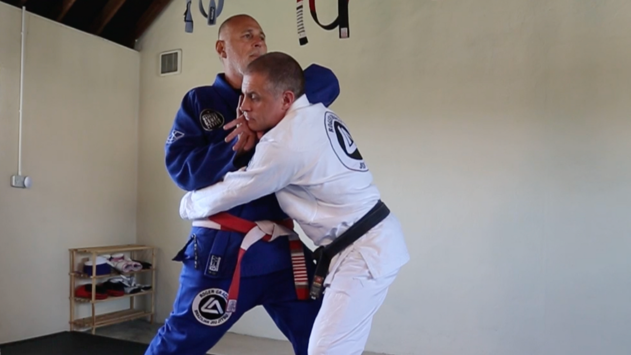 Bear Hug Defence 1 – The Jiu Jitsu Brotherhood